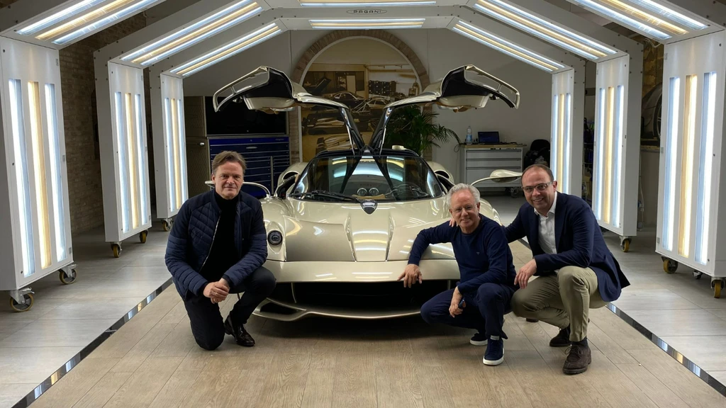 Mercedes-Benz tiene serias intenciones de hacerse con Pagani