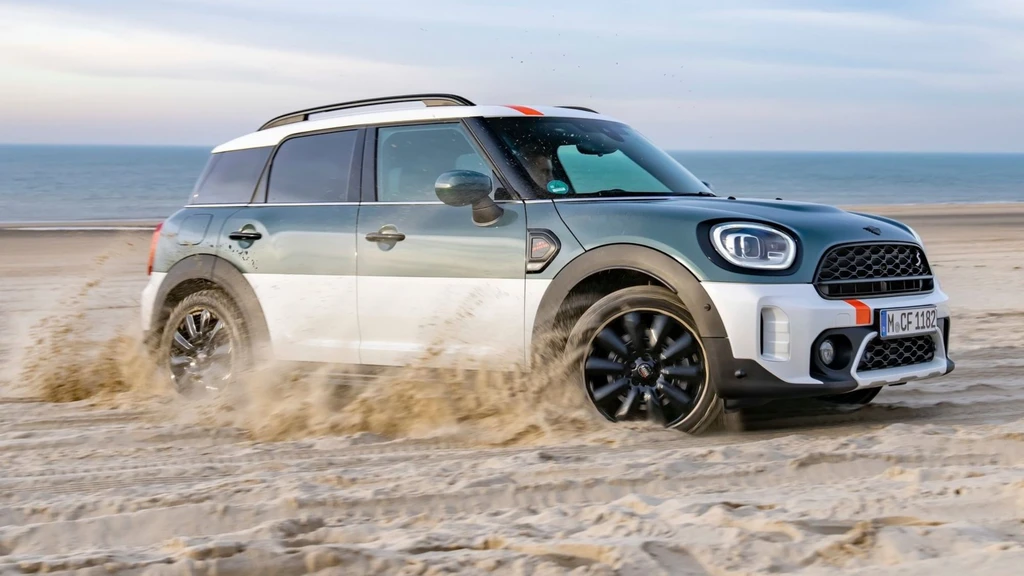 MINI Cooper S Countryman ALL4 Uncharted 2024, un adiós con un toque de aventura