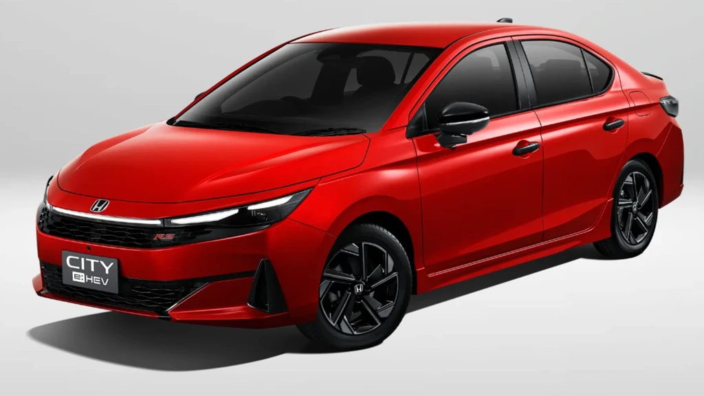 Honda presentó en India la puesta al día del City sedán y hatchback