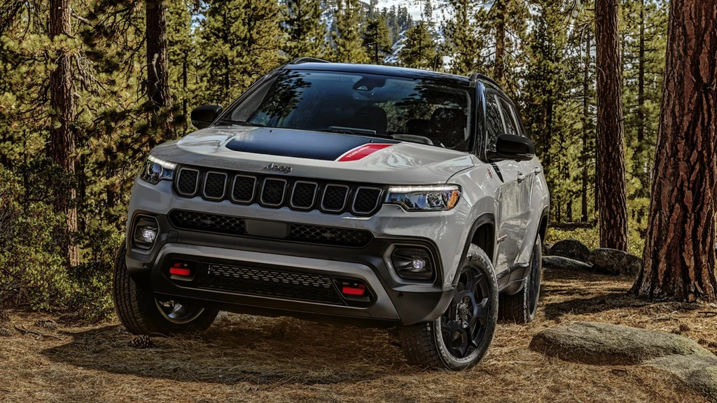 Jeep Compass recibiría un motor de Alfa Romeo