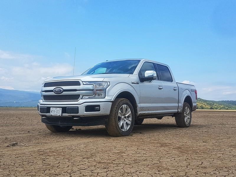Ford Lobo 2018 llega a México desde $572,300 pesos