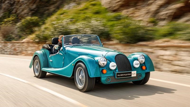 Morgan Plus Four 2021, un clásico auto artesanal, con tecnología actual