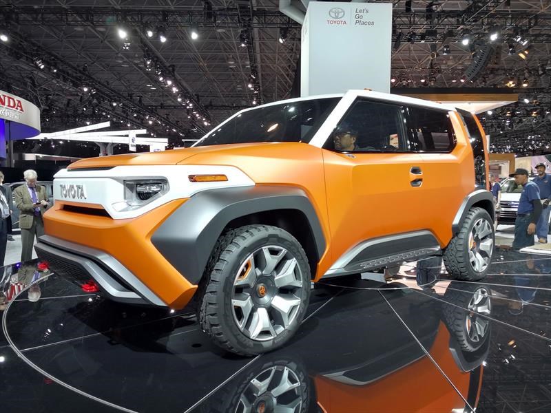 Toyota FT-4X Concept debuta