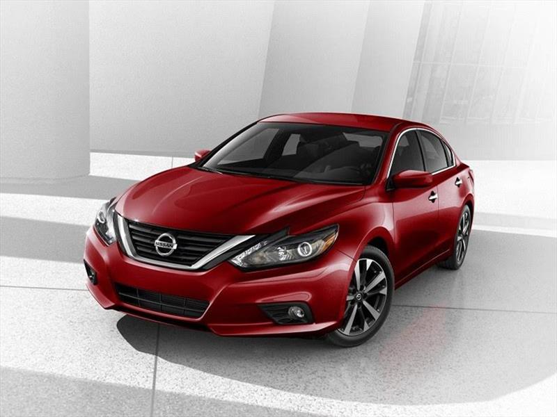 Nissan Altima 2017 llega a México desde $360,700 pesos