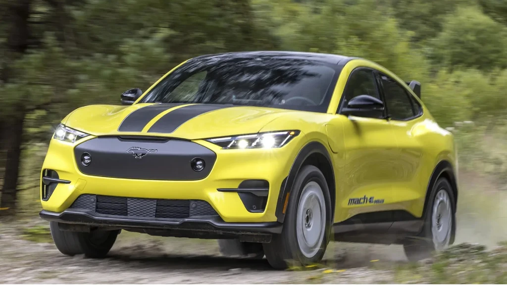 Ford Mustang Mach-E Rally, listo para enfrentarse a la tierra