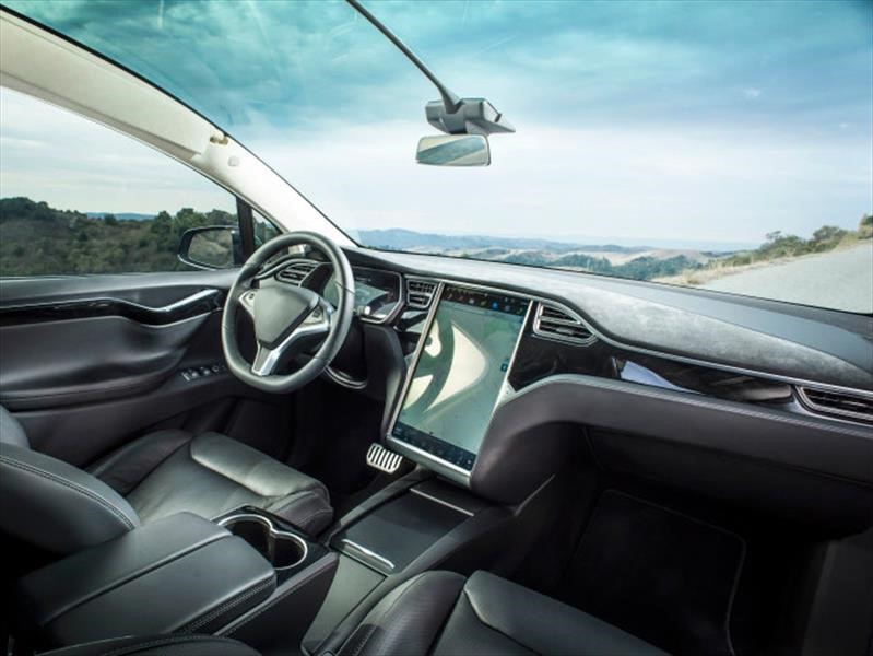 ¿Cuál es el automóvil con el parabrisas más grande?