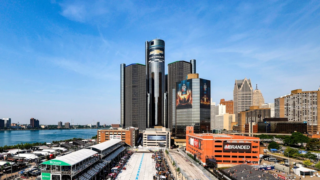 El Renaissance Center podría ser demolido muy pronto