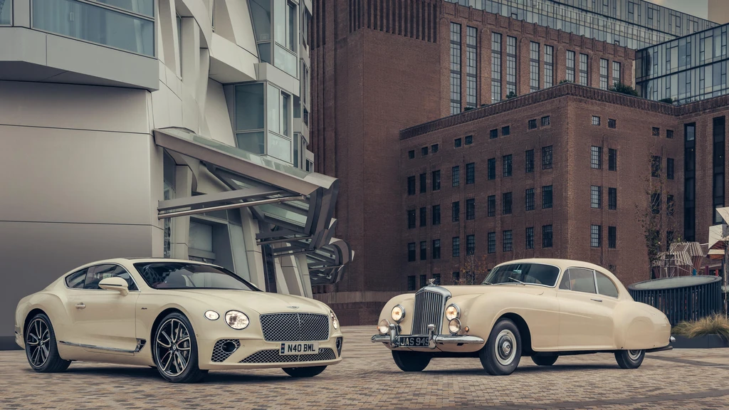 Bentley celebra al R-Continental con una edición única