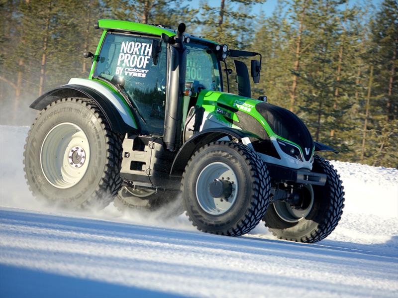 Este es el tractor más rápido del mundo