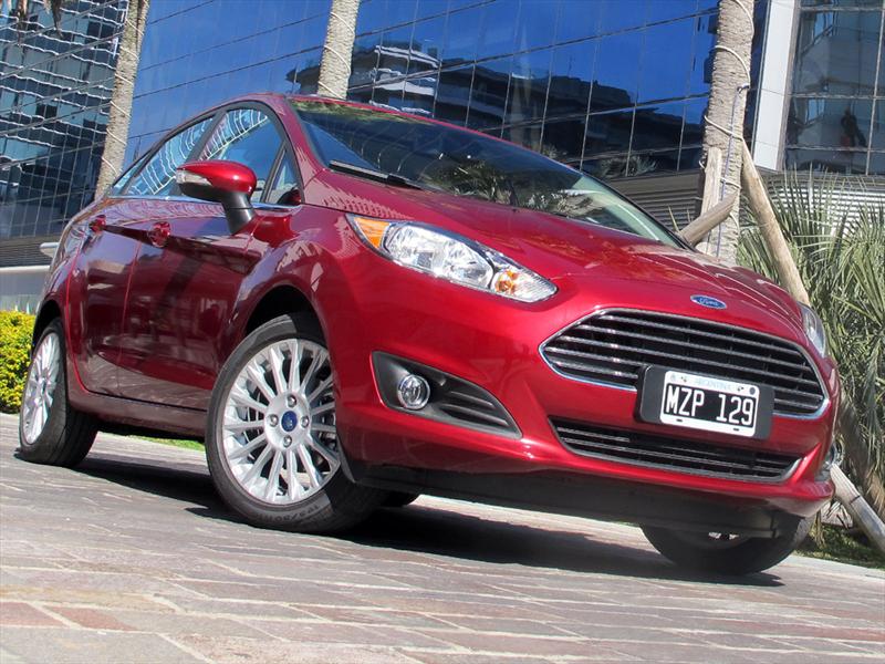 Manejamos el nuevo Ford Fiesta KD Powershift