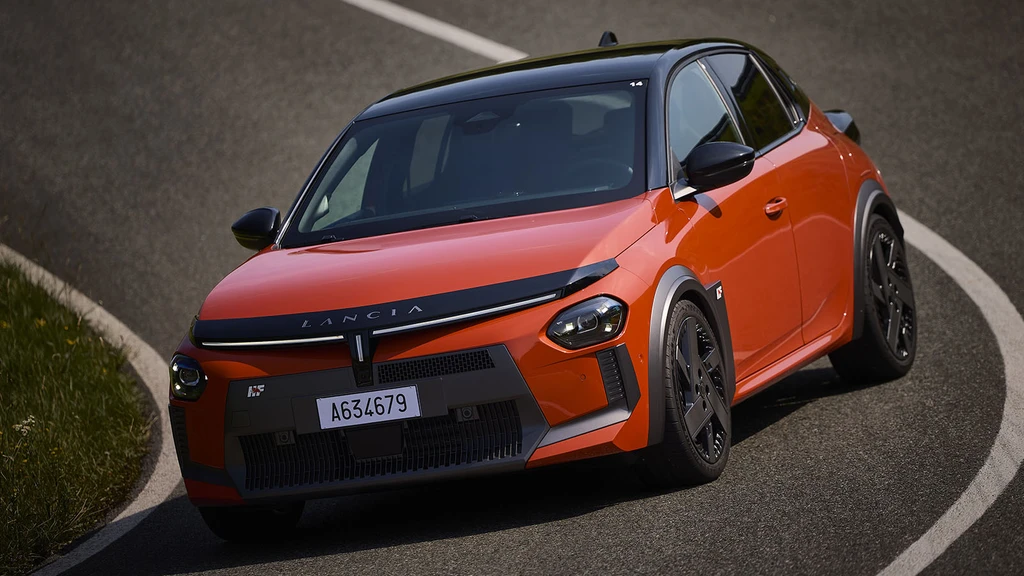 Desde Italia con Pasión: Lancia Ypsilon HF Promete 280 HP y Tecnología ...