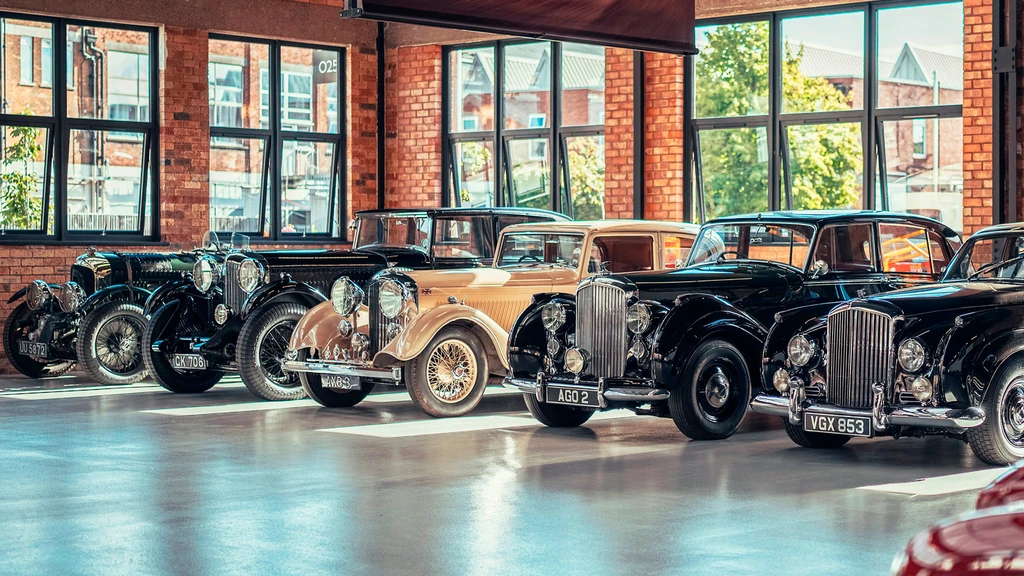 Bentley presenta una exclusiva exhibición de modelos para celebrar sus ...