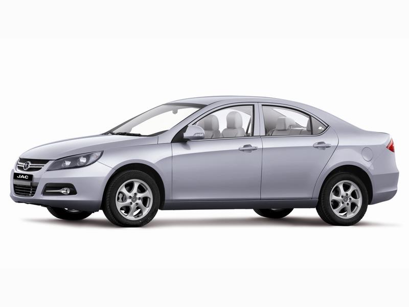 JAC Motors Chile hace llamado de seguridad para modelo J5
