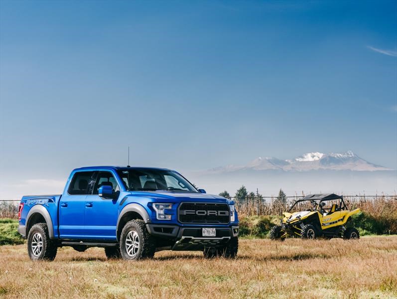 Ford Lobo Raptor 2017 a prueba