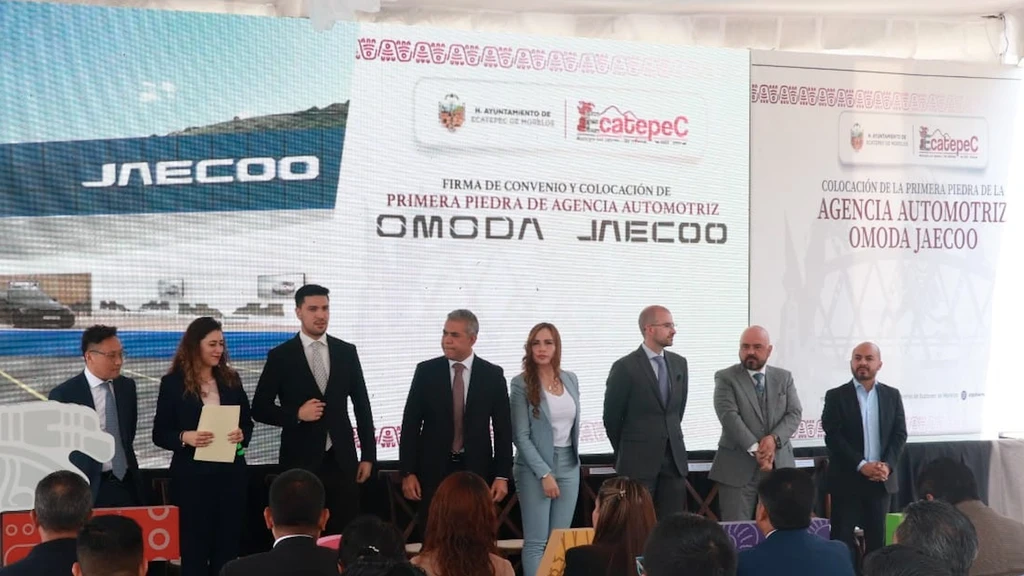 Omoda y Jaecoo colocan la primera piedra de la primera agencia en México