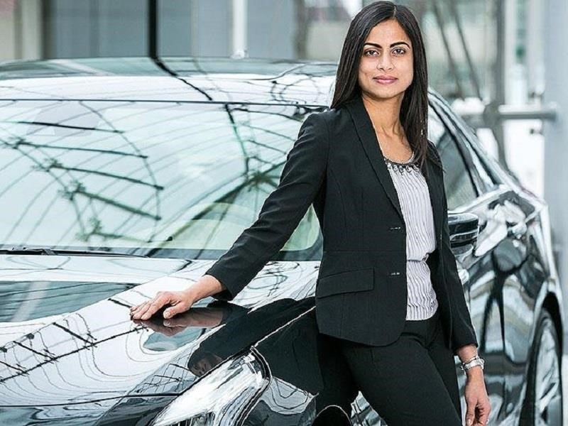 Dhivya Suryadevara se convierte en la primera directora de finanzas en ...