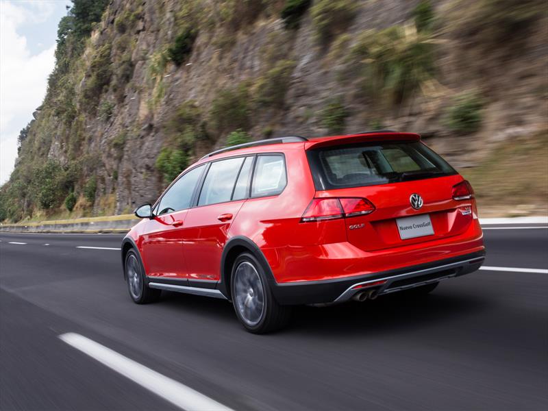 Volkswagen CrossGolf 2017 llega a México desde $344,900 pesos