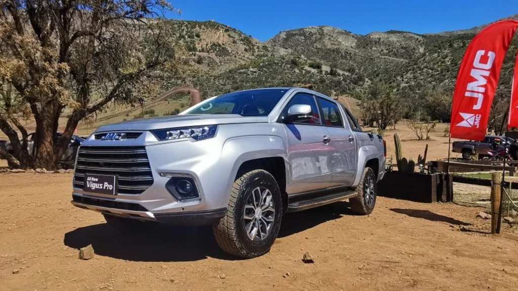 JMC Vigus PRO en Chile: caja automática y más equipamiento