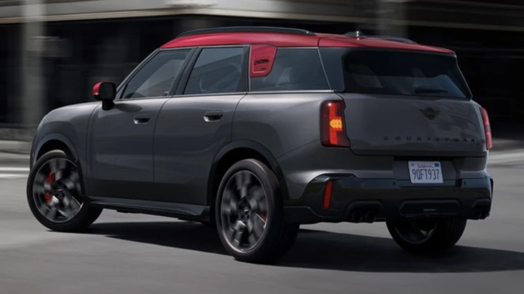 John Cooper Works estrena logo en la Countryman