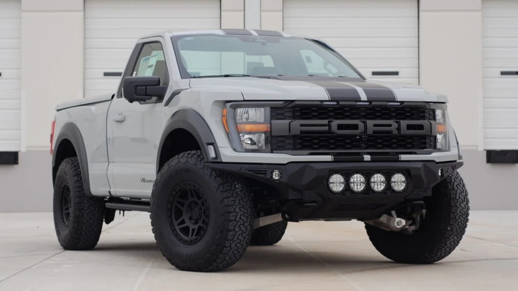 Conocé esta F-150 Raptor R de cabina simple