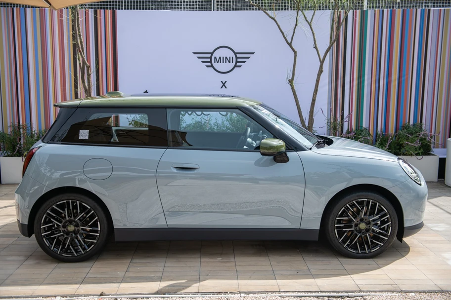 Mini Paul Smith Edition llega a México, la variante eléctrica suma ...